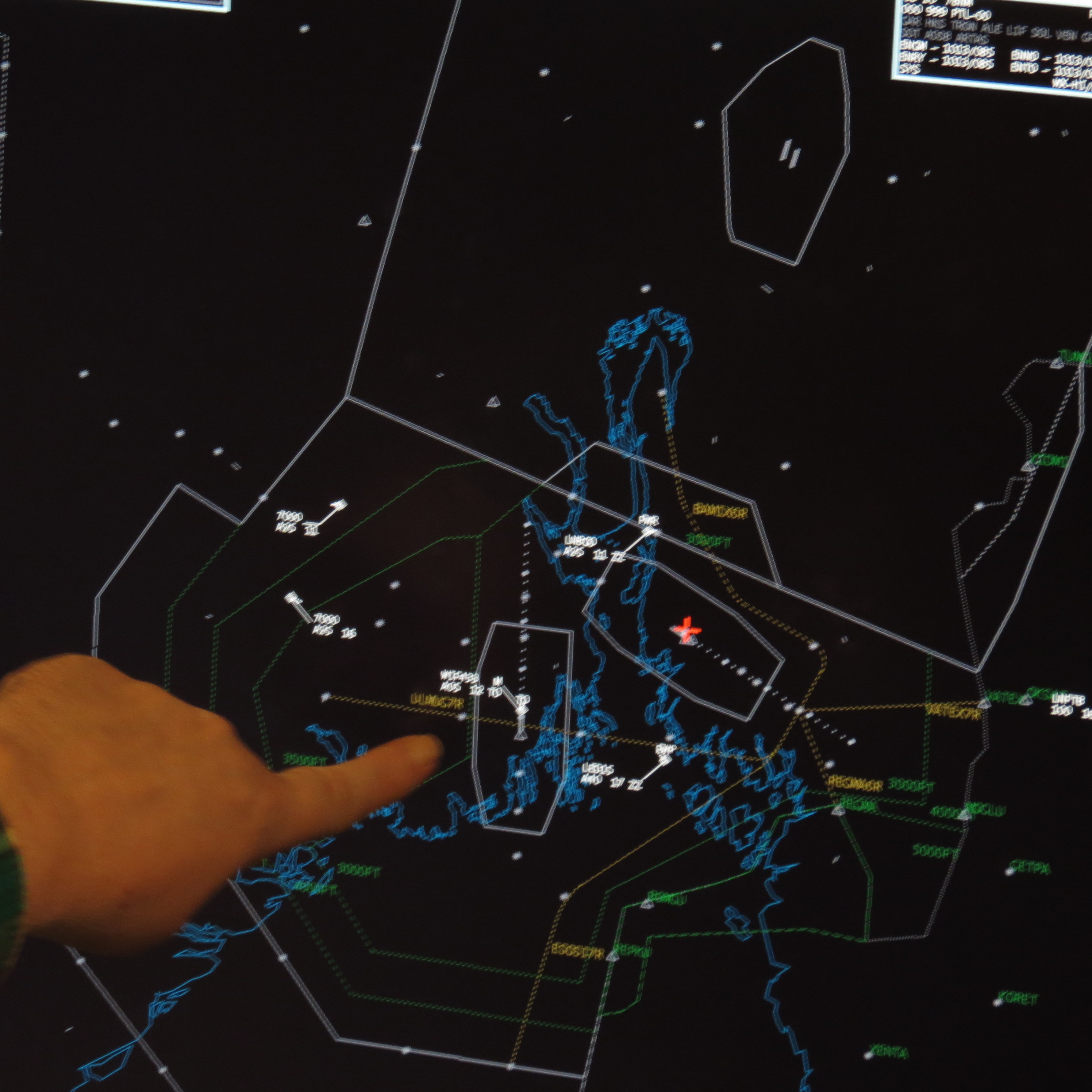 Farris TMA i godt service-humør